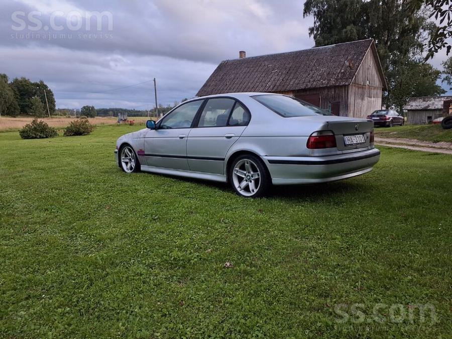 Pelēks BMW 528 1999 Rīga, ar dzinēja tilpumu 2.80 L un nobraukumu 0 tūkst. km par 1900 €, foto 5 vietnē AUTOMOTO.COM.LV