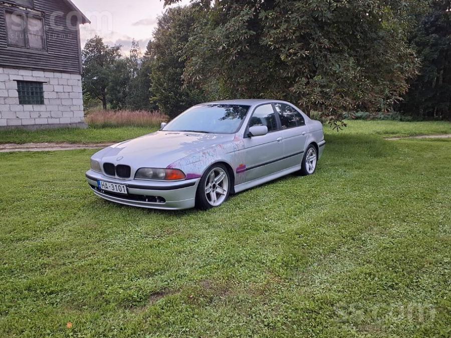 Pelēks BMW 528 1999 Rīga, ar dzinēja tilpumu 2.80 L un nobraukumu 0 tūkst. km par 1900 €, foto 6 vietnē AUTOMOTO.COM.LV