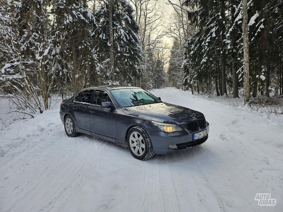 Pelēks BMW 528 2008 Klaipėda, ar dzinēja tilpumu 3.00 L un nobraukumu 329 tūkst. km par 3000 €, foto 2 vietnē AUTOMOTO.COM.LV