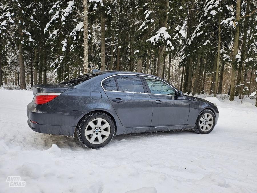 Pelēks BMW 528 2008 Klaipėda, ar dzinēja tilpumu 3.00 L un nobraukumu 329 tūkst. km par 3000 €, foto 5 vietnē AUTOMOTO.COM.LV