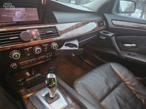 Pelēks BMW 528 2008 Klaipėda, ar dzinēja tilpumu 3.00 L un nobraukumu 329 tūkst. km par 3000 €, foto 15 vietnē AUTOMOTO.COM.LV