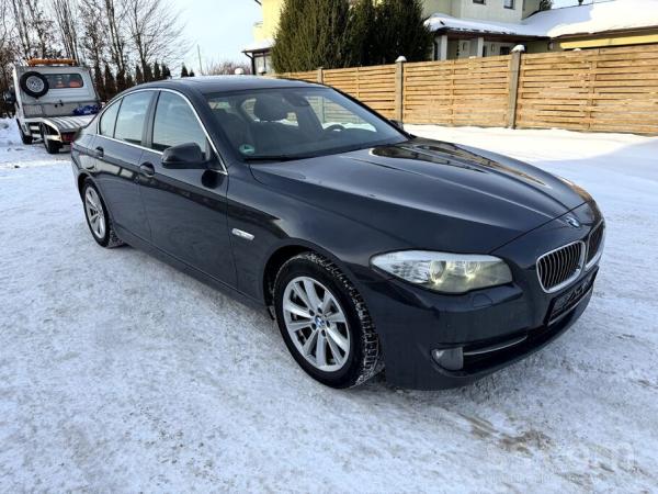 Grey BMW 528 2010 in Saldus, with an engine capacity of 3.00 L and mileage of 0 thousand km for 5490 €, photo 3 on AUTOMOTO.COM.LV