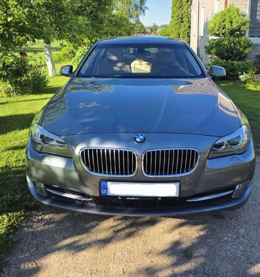 Pelēks BMW 528 2010 Kauņa, ar dzinēja tilpumu 3.00 L un nobraukumu 286 tūkst. km par 8500 €, foto 4 vietnē AUTOMOTO.COM.LV