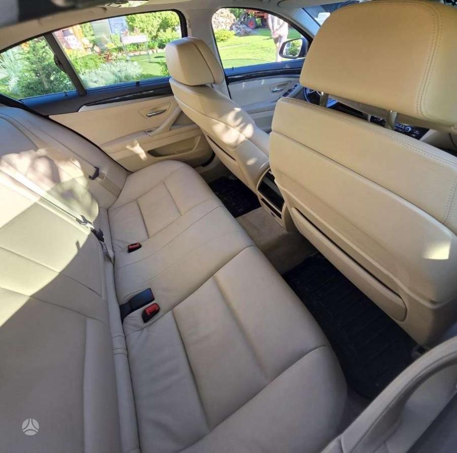Pelēks BMW 528 2010 Kauņa, ar dzinēja tilpumu 3.00 L un nobraukumu 286 tūkst. km par 8500 €, foto 12 vietnē AUTOMOTO.COM.LV