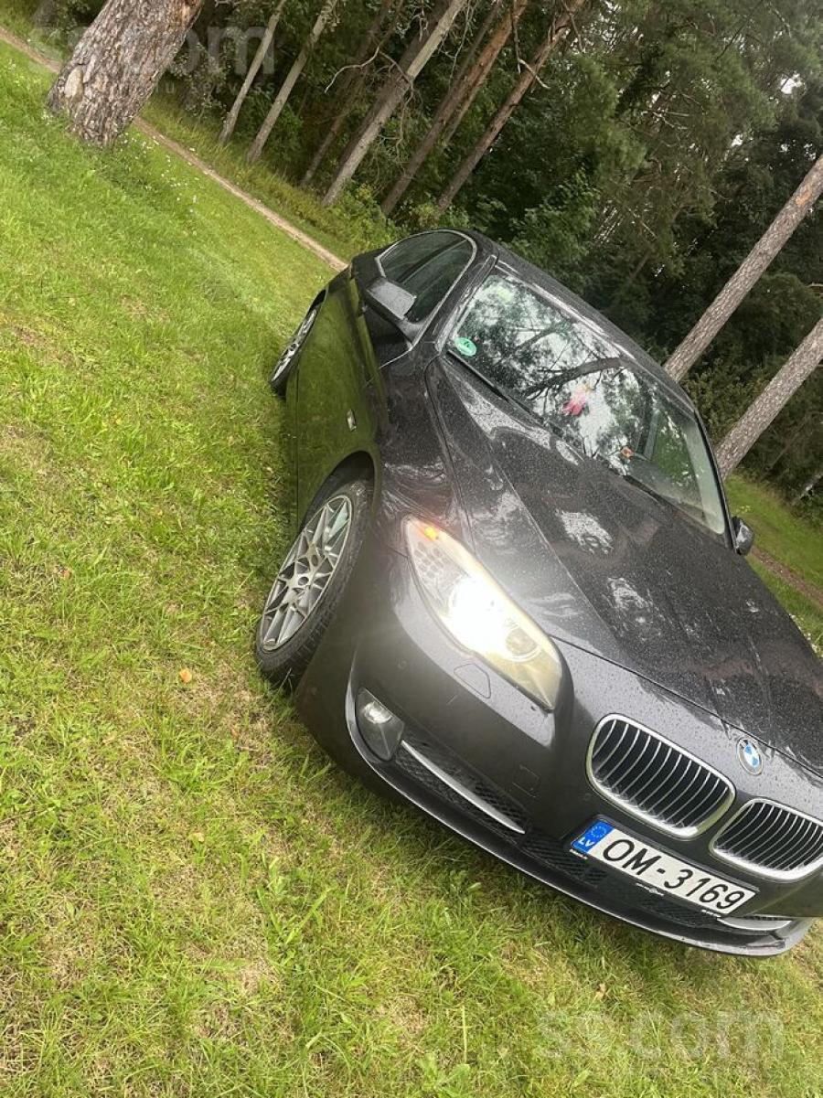 Pelēks BMW 528 2010 Liepāja, ar dzinēja tilpumu 3.00 L un nobraukumu 457 tūkst. km par 8200 €, foto 3 vietnē AUTOMOTO.COM.LV