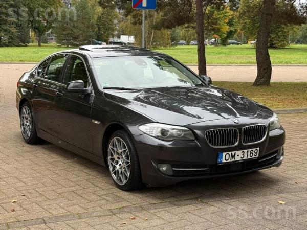 Pelēks BMW 528 2010 Rīga, ar dzinēja tilpumu 3.00 L un nobraukumu 0 tūkst. km par 4990 €, foto 1 vietnē AUTOMOTO.COM.LV