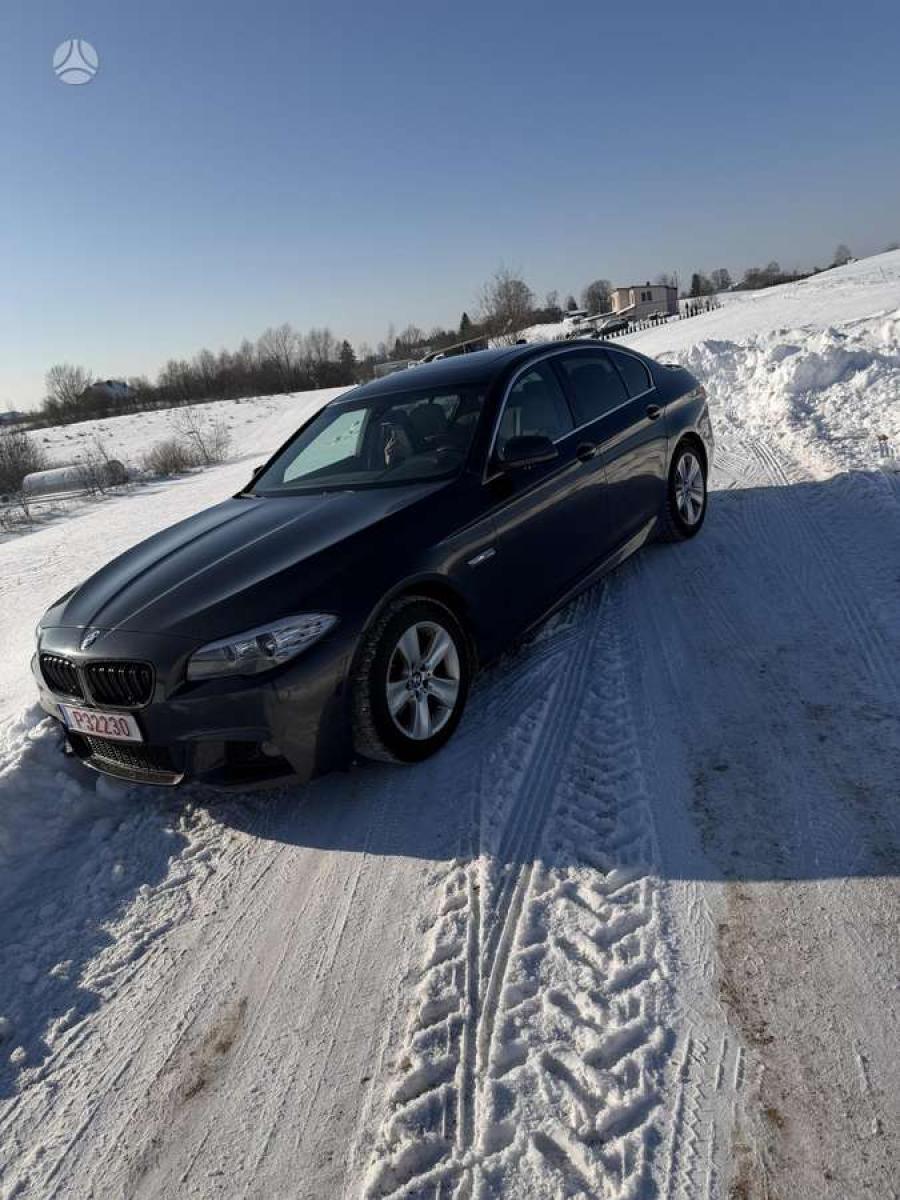 Grey BMW 528 2011 in Vilnius, with an engine capacity of 3.00 L and mileage of 265 thousand km for 9200 €, photo 1 on AUTOMOTO.COM.LV