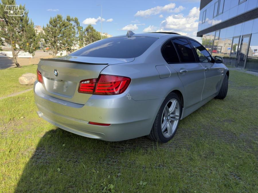 Pelēks BMW 528 2011 Kauņa, ar dzinēja tilpumu 3.00 L un nobraukumu 344 tūkst. km par 11999 €, foto 13 vietnē AUTOMOTO.COM.LV