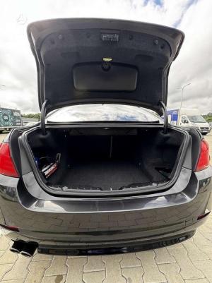 Pelēks BMW 528 2011 Kauņa, ar dzinēja tilpumu 3.00 L un nobraukumu 301 tūkst. km par 9200 €, foto 14 vietnē AUTOMOTO.COM.LV