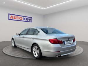 Grey BMW 528 2012 in Kaunas, with an engine capacity of 2.00 L and mileage of 301 thousand km for 6499 €, photo 3 on AUTOMOTO.COM.LV