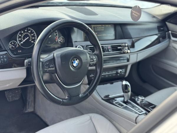 Pelēks BMW 528 2012 Viļņa, ar dzinēja tilpumu 2.00 L un nobraukumu 258 tūkst. km par 7650 €, foto 9 vietnē AUTOMOTO.COM.LV