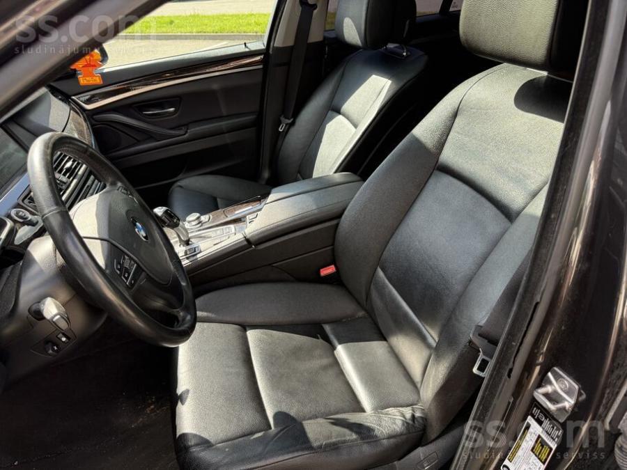 Pelēks BMW 528 2012 Rīga, ar dzinēja tilpumu 2.00 L un nobraukumu 162 tūkst. km par 8700 €, foto 13 vietnē AUTOMOTO.COM.LV