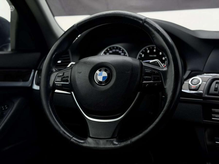 Grey BMW 528 2012 in Vilnius, with an engine capacity of 2.00 L and mileage of 234 thousand km for 8450 €, photo 21 on AUTOMOTO.COM.LV