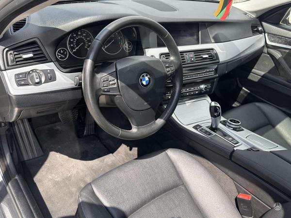 Grey BMW 528 2013 in Kaunas, with an engine capacity of 2.00 L and mileage of 179 thousand km for 9500 €, photo 10 on AUTOMOTO.COM.LV