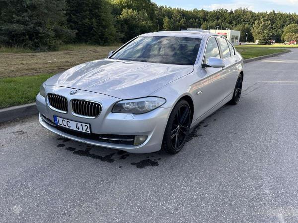 Pelēks BMW 528 2013 Kauņa, ar dzinēja tilpumu 2.00 L un nobraukumu 179 tūkst. km par 9500 €, foto 1 vietnē AUTOMOTO.COM.LV