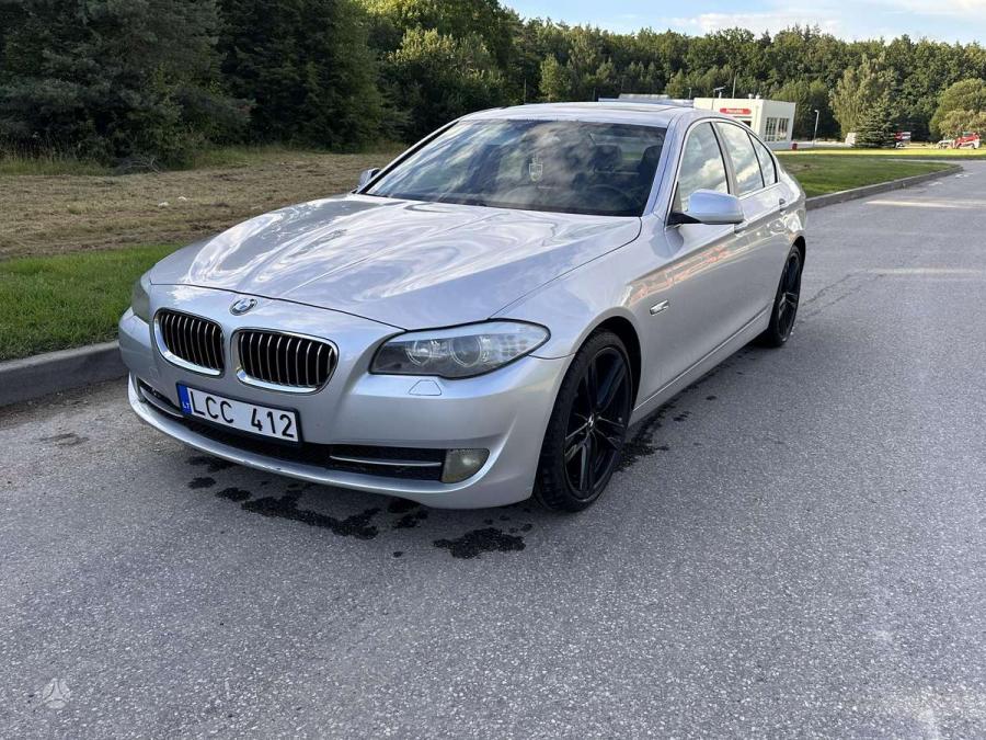 Pelēks BMW 528 2013 Kauņa, ar dzinēja tilpumu 2.00 L un nobraukumu 179 tūkst. km par 9500 €, foto 1 vietnē AUTOMOTO.COM.LV