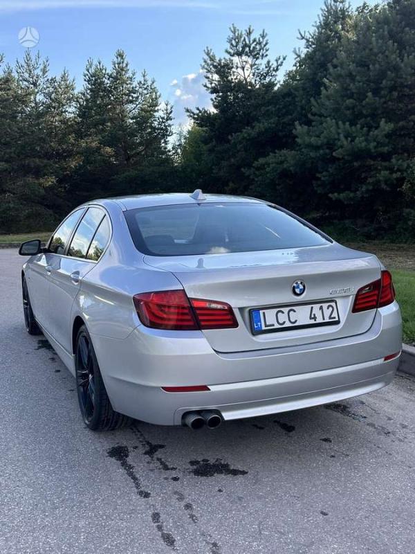 Pelēks BMW 528 2013 Kauņa, ar dzinēja tilpumu 2.00 L un nobraukumu 179 tūkst. km par 9500 €, foto 5 vietnē AUTOMOTO.COM.LV