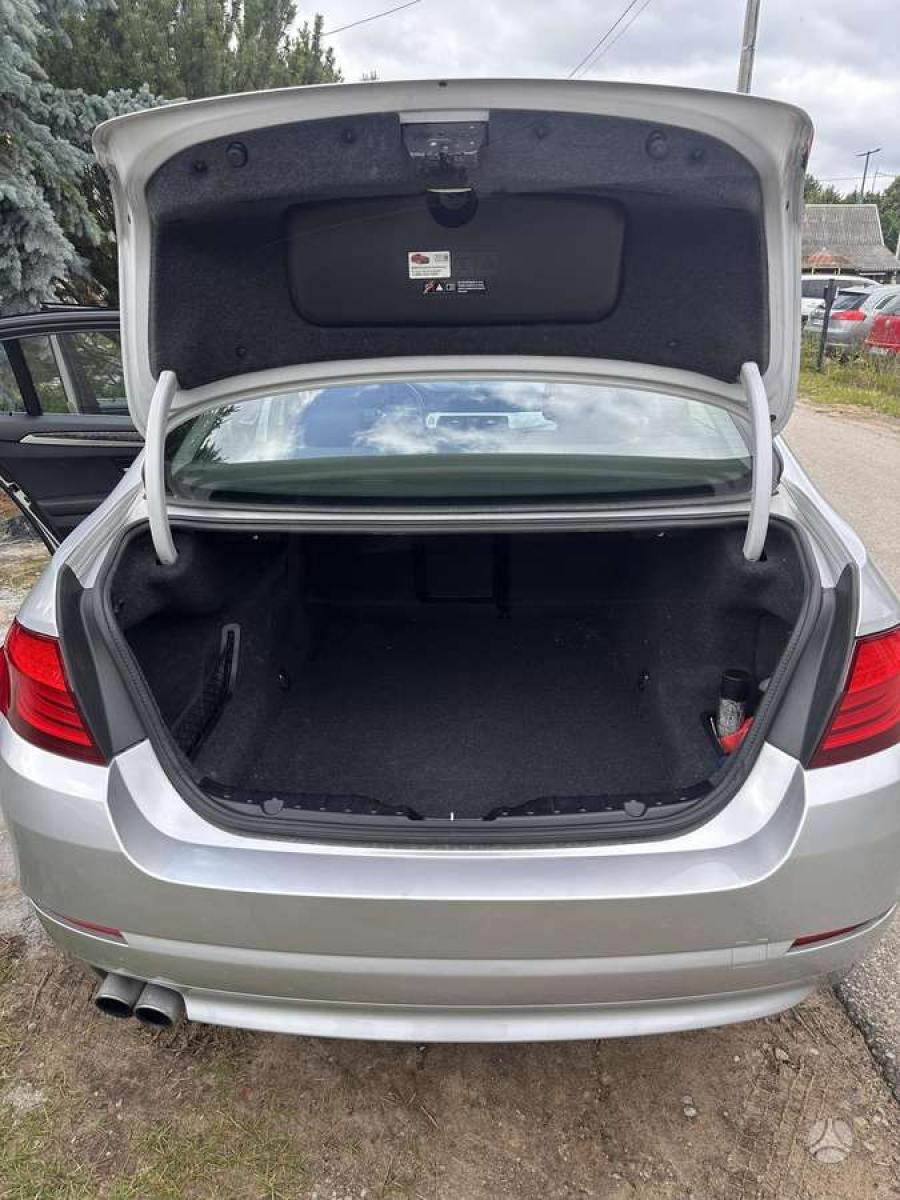 Pelēks BMW 528 2013 Kauņa, ar dzinēja tilpumu 2.00 L un nobraukumu 179 tūkst. km par 9500 €, foto 15 vietnē AUTOMOTO.COM.LV