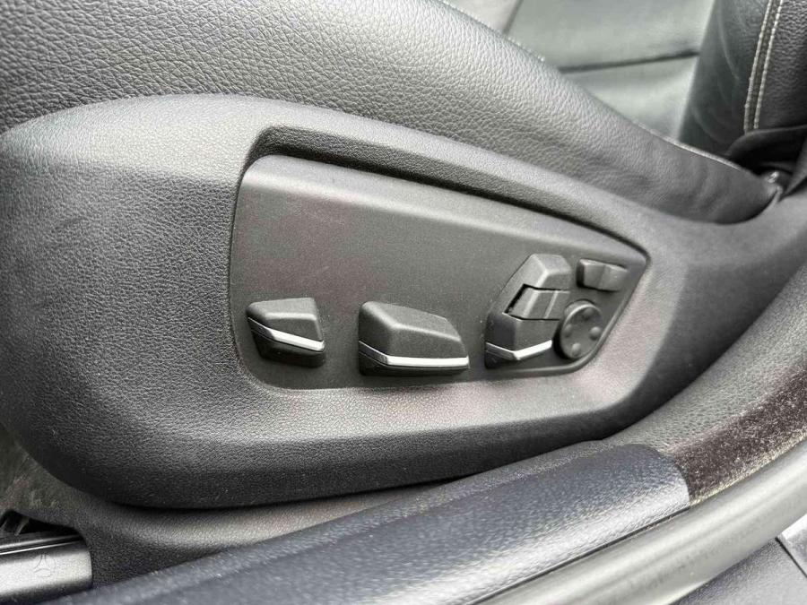 Pelēks BMW 528 2014 Viļņa, ar dzinēja tilpumu 2.00 L un nobraukumu 275 tūkst. km par 12250 €, foto 23 vietnē AUTOMOTO.COM.LV