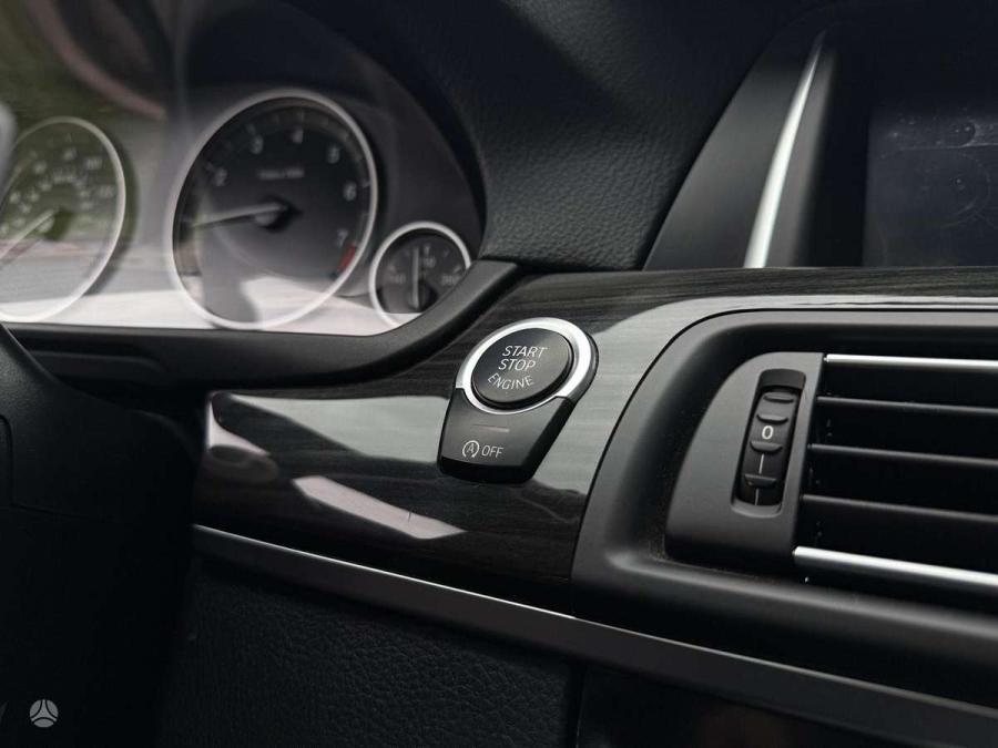Pelēks BMW 528 2014 Viļņa, ar dzinēja tilpumu 2.00 L un nobraukumu 275 tūkst. km par 12250 €, foto 30 vietnē AUTOMOTO.COM.LV
