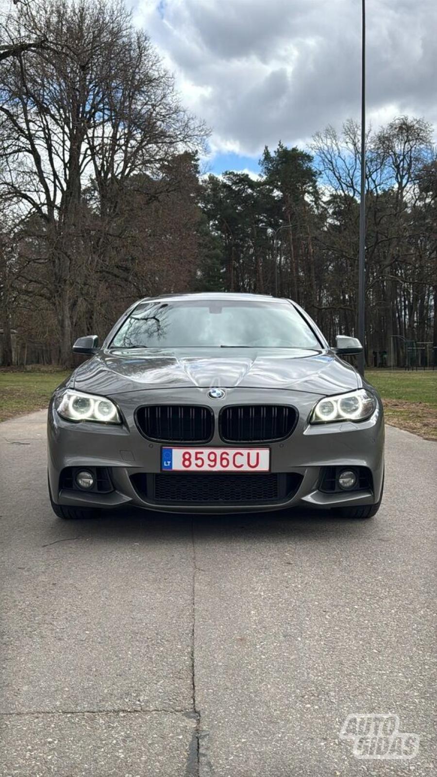 Pelēks BMW 528 2015 Jonava, ar dzinēja tilpumu 2.00 L un nobraukumu 270 tūkst. km par 11900 €, foto 1 vietnē AUTOMOTO.COM.LV