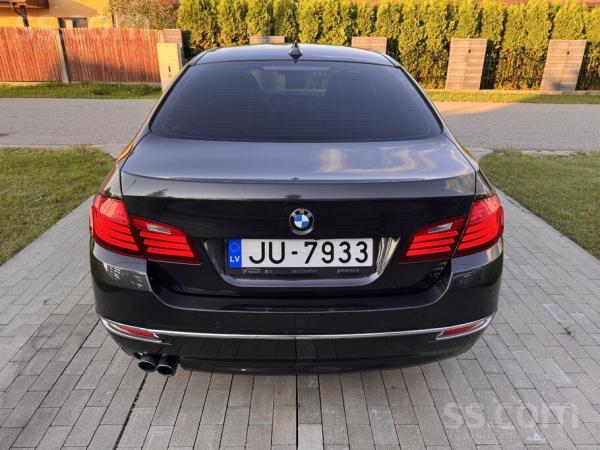 Pelēks BMW 528 2015 Rīga, ar dzinēja tilpumu 2.00 L un nobraukumu 181 tūkst. km par 13900 €, foto 4 vietnē AUTOMOTO.COM.LV