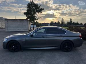 Pelēks BMW 528 2015 Alīta, ar dzinēja tilpumu 2.00 L un nobraukumu 222 tūkst. km par 10950 €, foto 5 vietnē AUTOMOTO.COM.LV