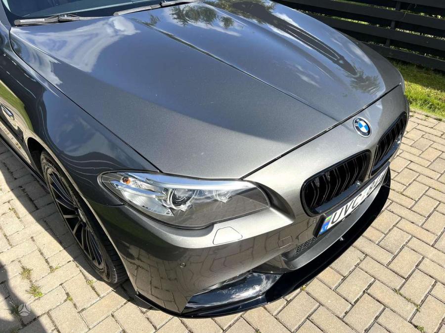 Pelēks BMW 528 2016 Viļņa, ar dzinēja tilpumu 2.00 L un nobraukumu 270 tūkst. km par 9950 €, foto 24 vietnē AUTOMOTO.COM.LV