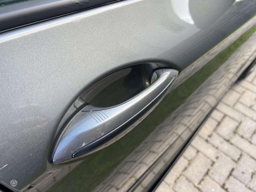 Pelēks BMW 528 2016 Viļņa, ar dzinēja tilpumu 2.00 L un nobraukumu 270 tūkst. km par 9950 €, foto 25 vietnē AUTOMOTO.COM.LV