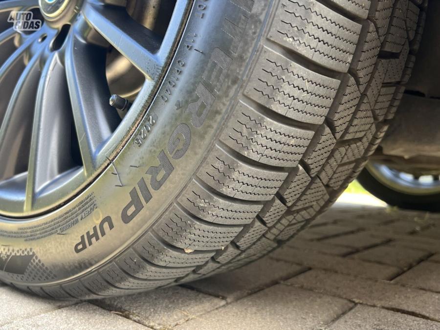 Pelēks BMW 528 2016 Viļņa, ar dzinēja tilpumu 2.00 L un nobraukumu 270 tūkst. km par 9900 €, foto 23 vietnē AUTOMOTO.COM.LV
