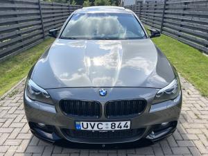 Pelēks BMW 528 2016 Viļņa, ar dzinēja tilpumu 2.00 L un nobraukumu 270 tūkst. km par 9900 €, foto 25 vietnē AUTOMOTO.COM.LV