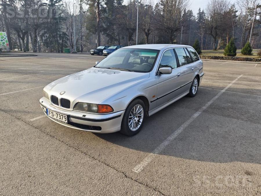 Pelēks BMW 528 1999 Ogre, ar dzinēja tilpumu 2.80 L un nobraukumu 346 tūkst. km par 2300 €, foto 6 vietnē AUTOMOTO.COM.LV