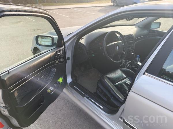 Grey BMW 528 1999 in Ogre, with an engine capacity of 2.80 L and mileage of 346 thousand km for 2300 €, photo 6 on AUTOMOTO.COM.LV