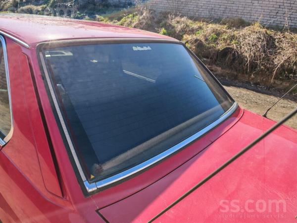 Sarkans BMW 528 1985 Rīga, ar dzinēja tilpumu 2.80 L un nobraukumu 366 tūkst. km par 6500 €, foto 3 vietnē AUTOMOTO.COM.LV