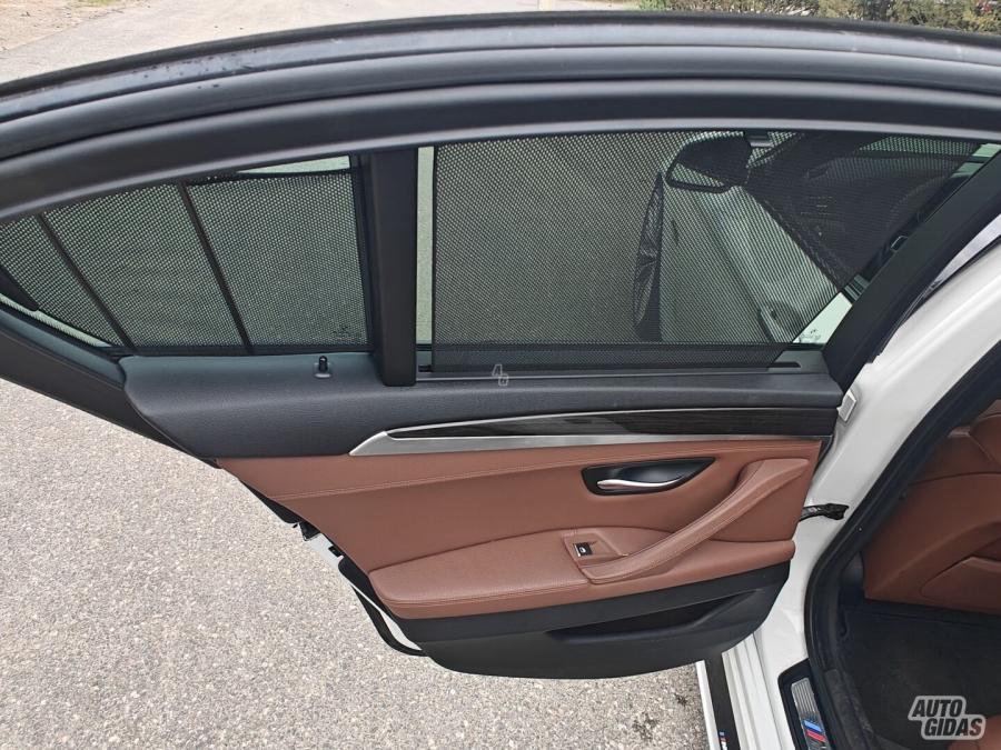 BMW 528 2010 in Kaunas, with an engine capacity of 2.80 L and mileage of 208 thousand km for 9400 €, photo 11 on AUTOMOTO.COM.LV