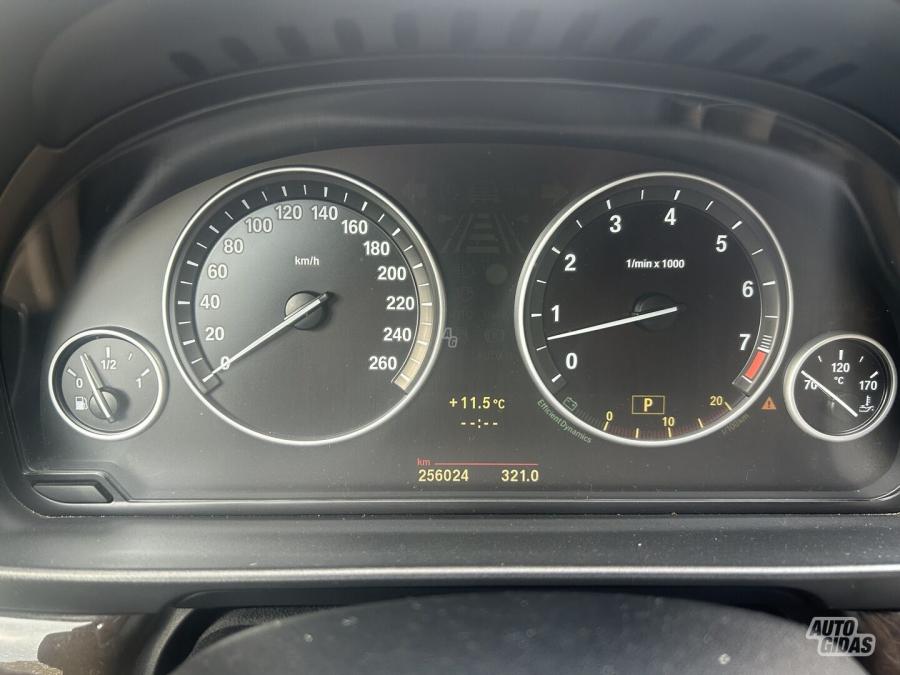 BMW 528 2010 in Vilnius, with an engine capacity of 3.00 L and mileage of 255 thousand km for 7990 €, photo 8 on AUTOMOTO.COM.LV