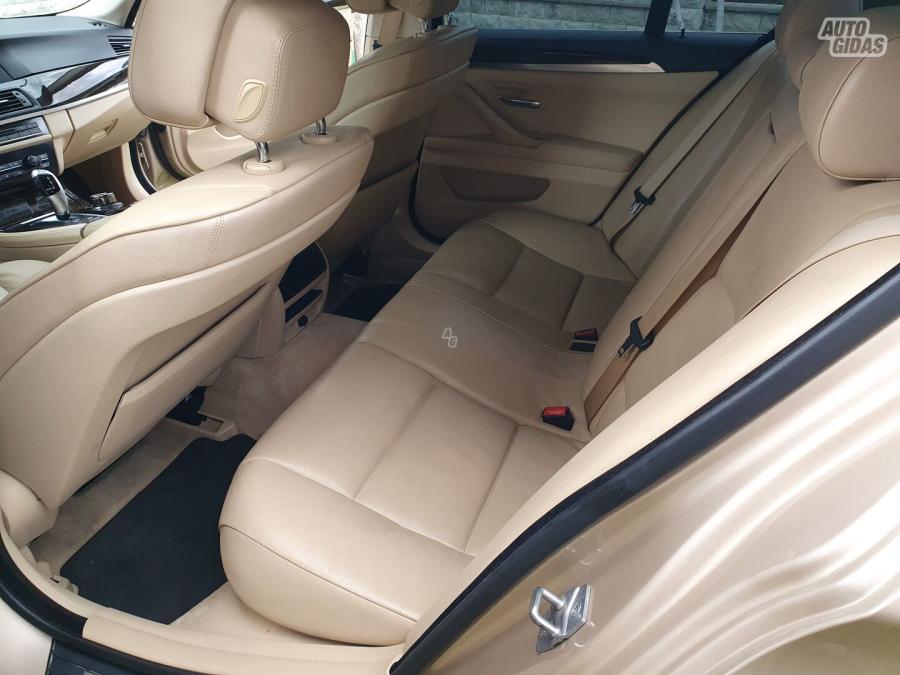 BMW 528 2010 in Vilnius, with an engine capacity of 3.00 L and mileage of 255 thousand km for 7990 €, photo 15 on AUTOMOTO.COM.LV