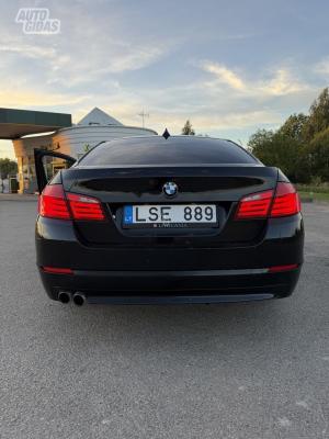 BMW 528 2011 in Siauliai, with an engine capacity of 3.00 L and mileage of 312 thousand km for 7000 €, photo 5 on AUTOMOTO.COM.LV