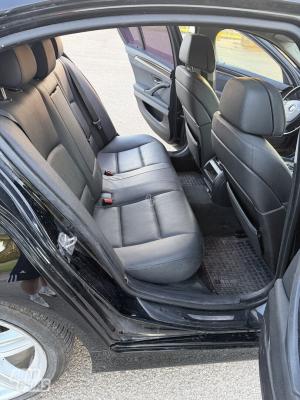 BMW 528 2011 in Siauliai, with an engine capacity of 3.00 L and mileage of 312 thousand km for 7000 €, photo 9 on AUTOMOTO.COM.LV