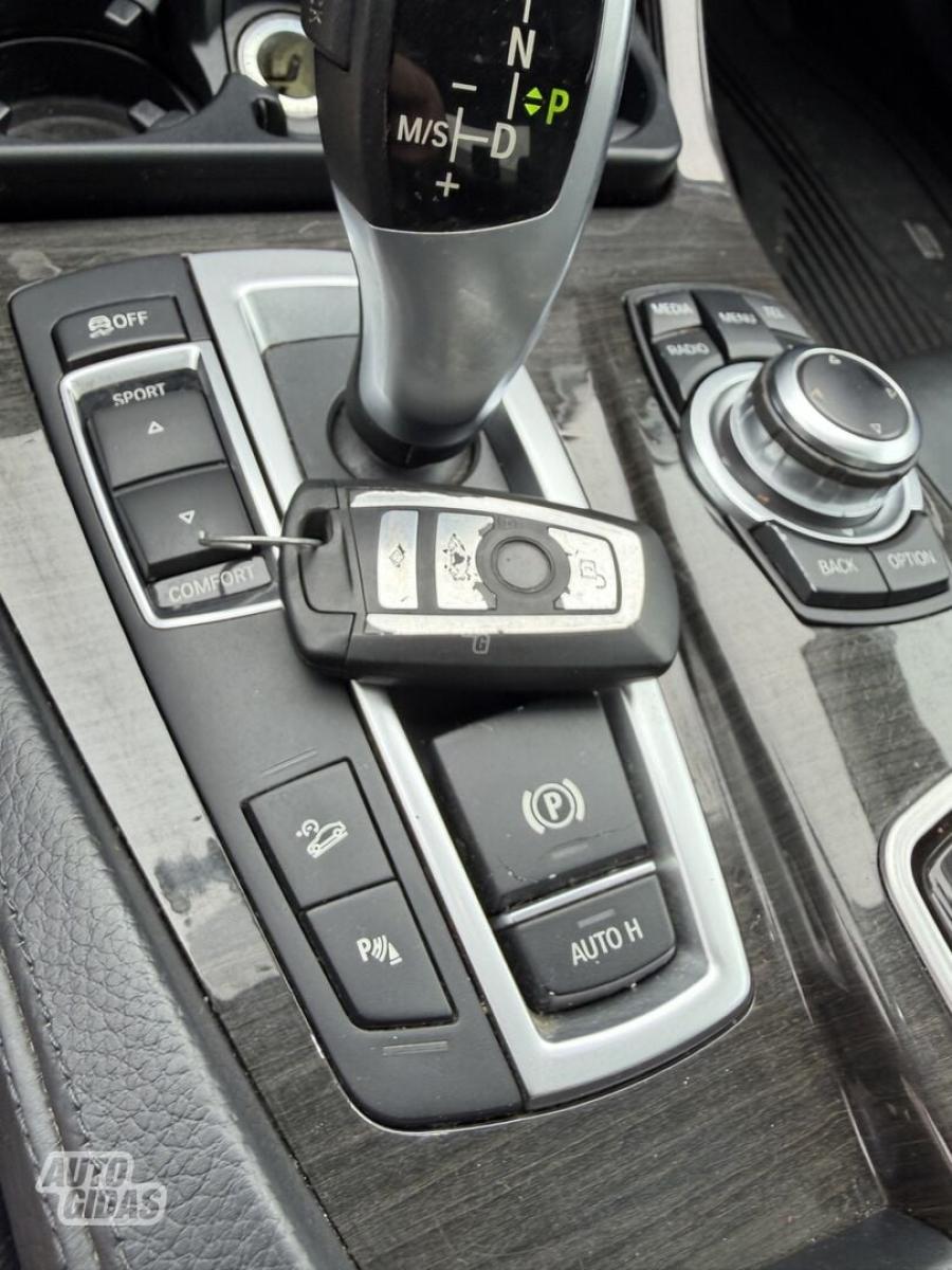 BMW 528 2013 in Klaipeda, with an engine capacity of 2.00 L and mileage of 347 thousand km for 5000 €, photo 15 on AUTOMOTO.COM.LV