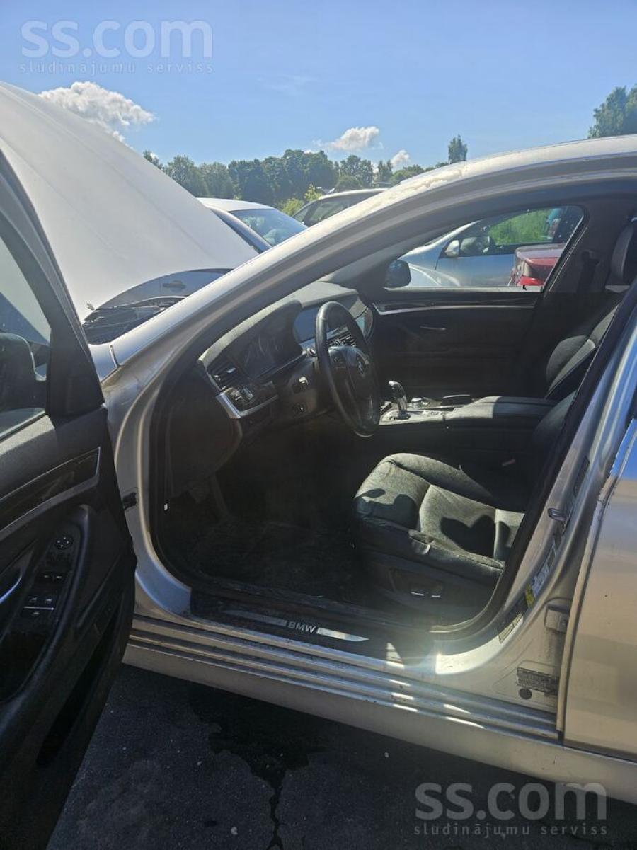 BMW 528 2013 Rīga, ar dzinēja tilpumu 2.00 L un nobraukumu 260 tūkst. km par 2900 €, foto 6 vietnē AUTOMOTO.COM.LV