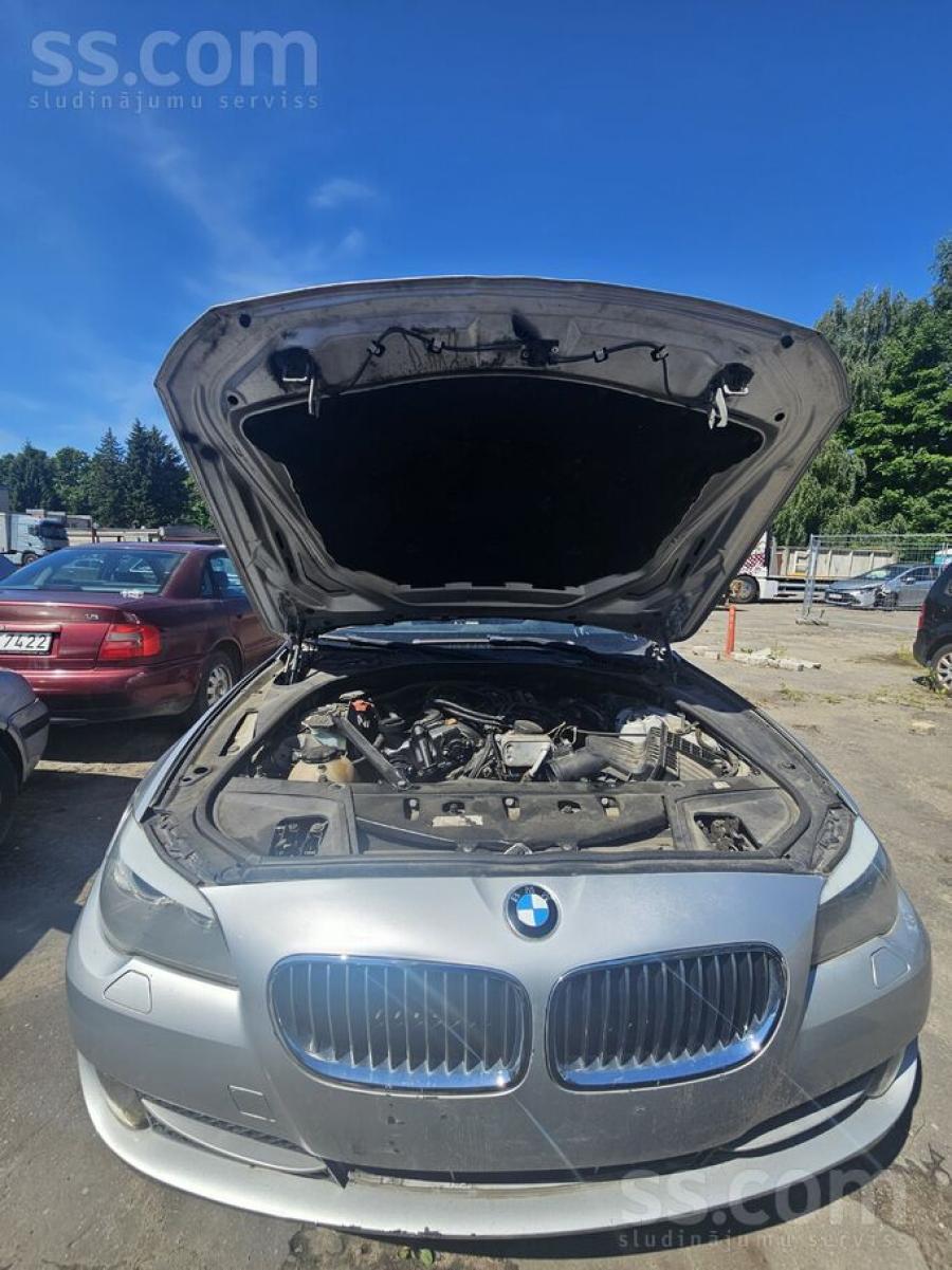 BMW 528 2013 in Riga, with an engine capacity of 2.00 L and mileage of 260 thousand km for 2500 €, photo 4 on AUTOMOTO.COM.LV