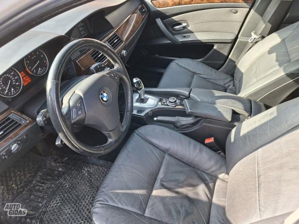 Balts BMW 528 2010 Šauļi, ar dzinēja tilpumu 3.00 L un nobraukumu 244 tūkst. km par 6500 €, foto 10 vietnē AUTOMOTO.COM.LV