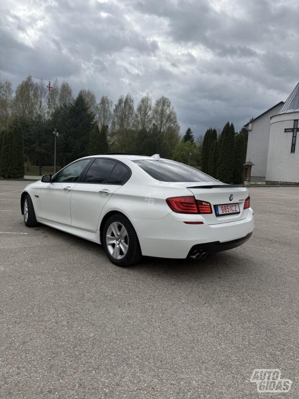 Balts BMW 528 2011 Alīta, ar dzinēja tilpumu 3.00 L un nobraukumu 272 tūkst. km par 8500 €, foto 5 vietnē AUTOMOTO.COM.LV