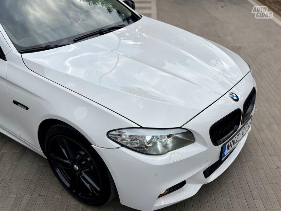 White BMW 528 2011 in Vilnius, with an engine capacity of 3.00 L and mileage of 280 thousand km for 8700 €, photo 5 on AUTOMOTO.COM.LV