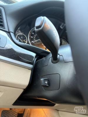 White BMW 528 2011 in Vilnius, with an engine capacity of 3.00 L and mileage of 280 thousand km for 8700 €, photo 21 on AUTOMOTO.COM.LV