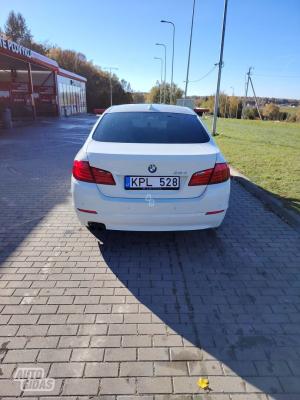White BMW 528 2011 in Alytus, with an engine capacity of 3.00 L and mileage of 231 thousand km for 8500 €, photo 6 on AUTOMOTO.COM.LV