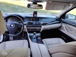 White BMW 528 2011 in Alytus, with an engine capacity of 3.00 L and mileage of 231 thousand km for 8500 €, photo 8 on AUTOMOTO.COM.LV