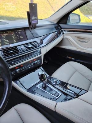 White BMW 528 2011 in Alytus, with an engine capacity of 3.00 L and mileage of 231 thousand km for 8500 €, photo 10 on AUTOMOTO.COM.LV