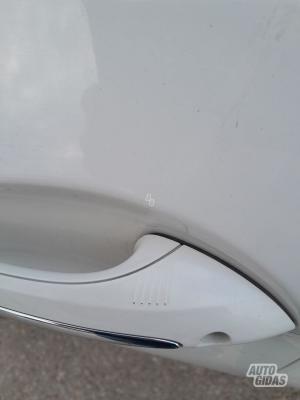 White BMW 528 2011 in Alytus, with an engine capacity of 3.00 L and mileage of 231 thousand km for 8500 €, photo 13 on AUTOMOTO.COM.LV